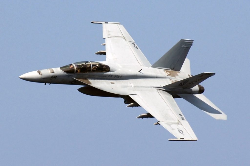 U.S. Navy Pilot Rescued After F/A-18E Super Hornet Crashes Off Virginia Coast
