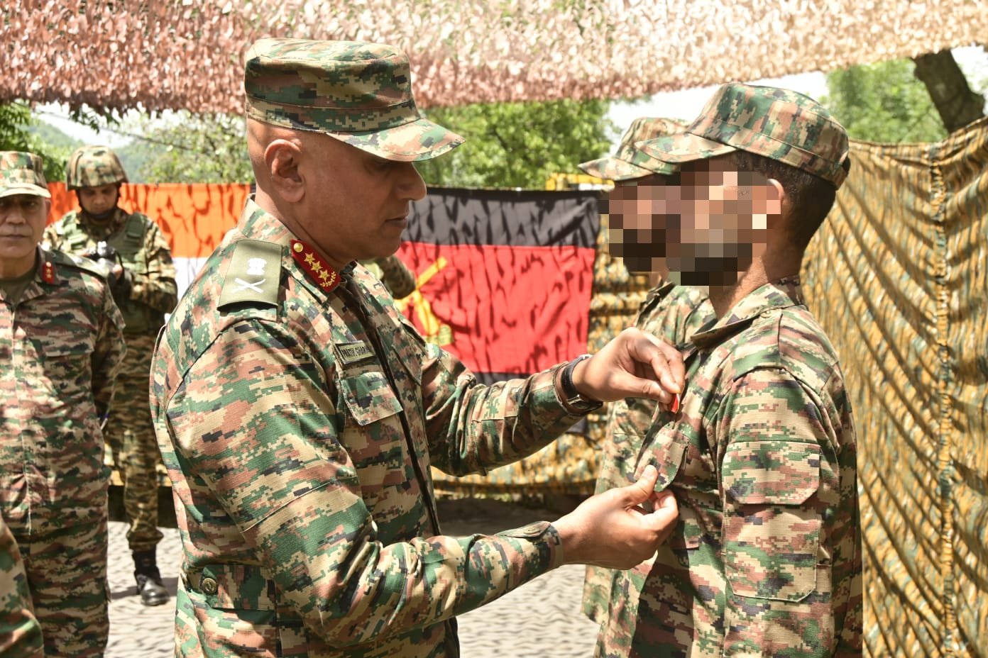 Lt Gen Pratik Sharma Commends Troops in Poonch for Successful Counter ...