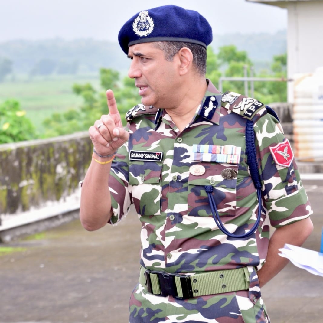 DG SSB Sanjay Singhal Reviews Operational Preparedness on Indo-Nepal Border