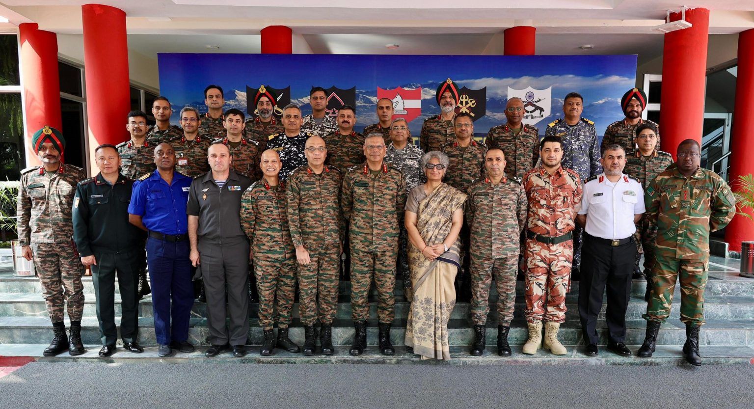 National Defence College Delegation Visits White Knight Corps Headquarters