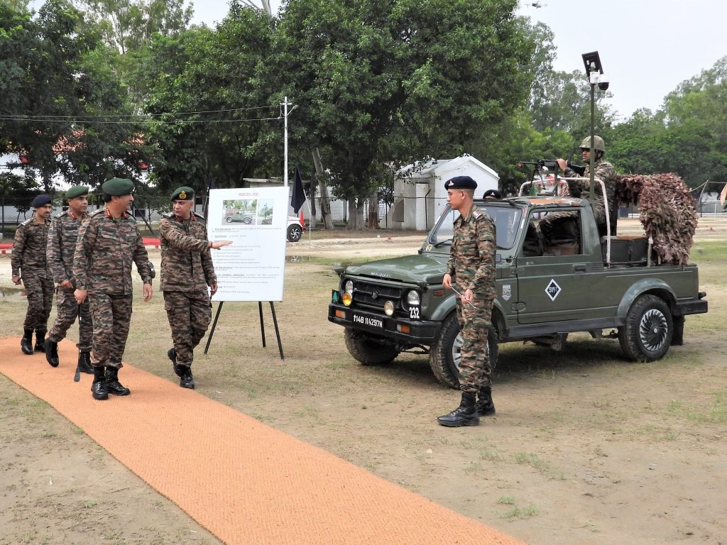 Lt Gen Rajesh Pushkar Reviews Operational Preparedness of Kharga Corps ...