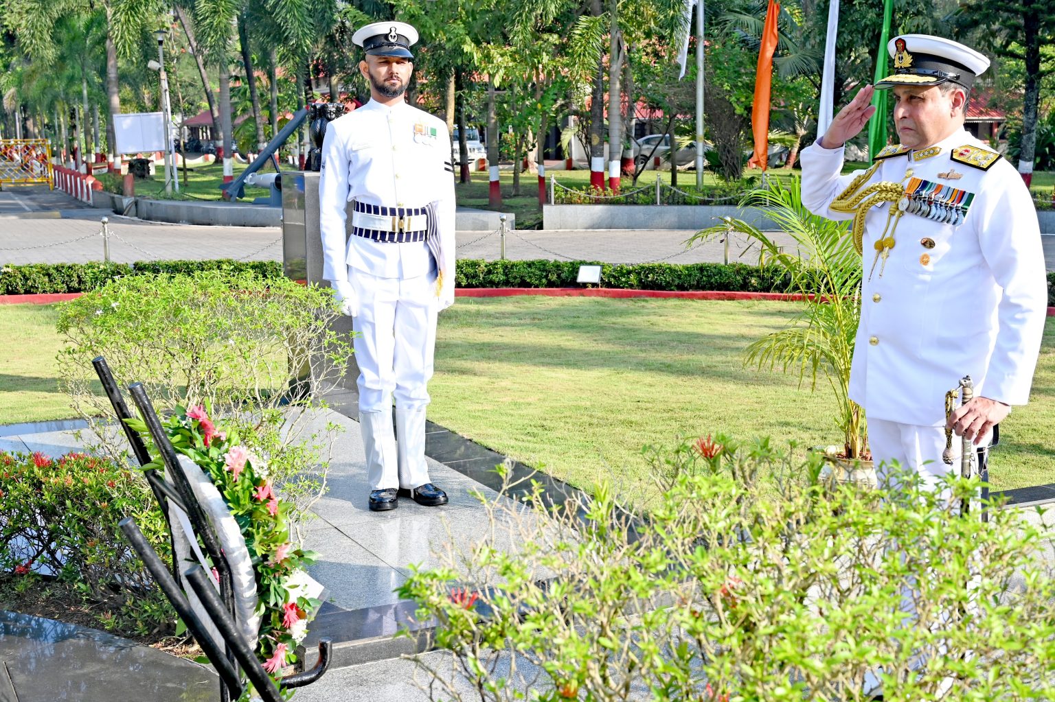 Vice Admiral Sameer Saxena Assumes Command as Flag Officer Commanding ...