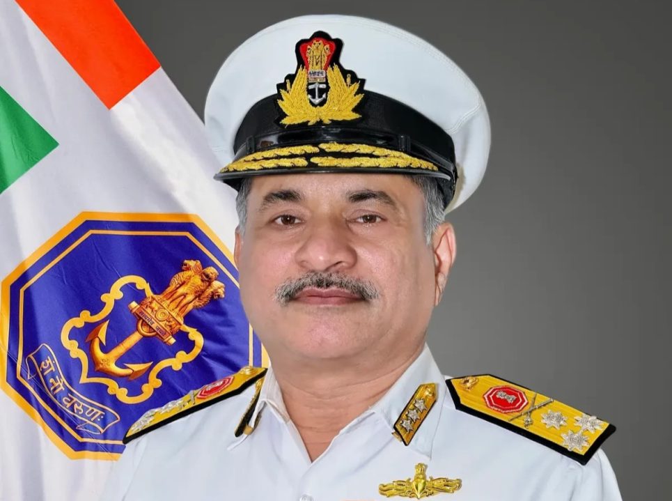 Vice Admiral Rahul Vilas Gokhale Assumes Charge as Chief of Staff ...