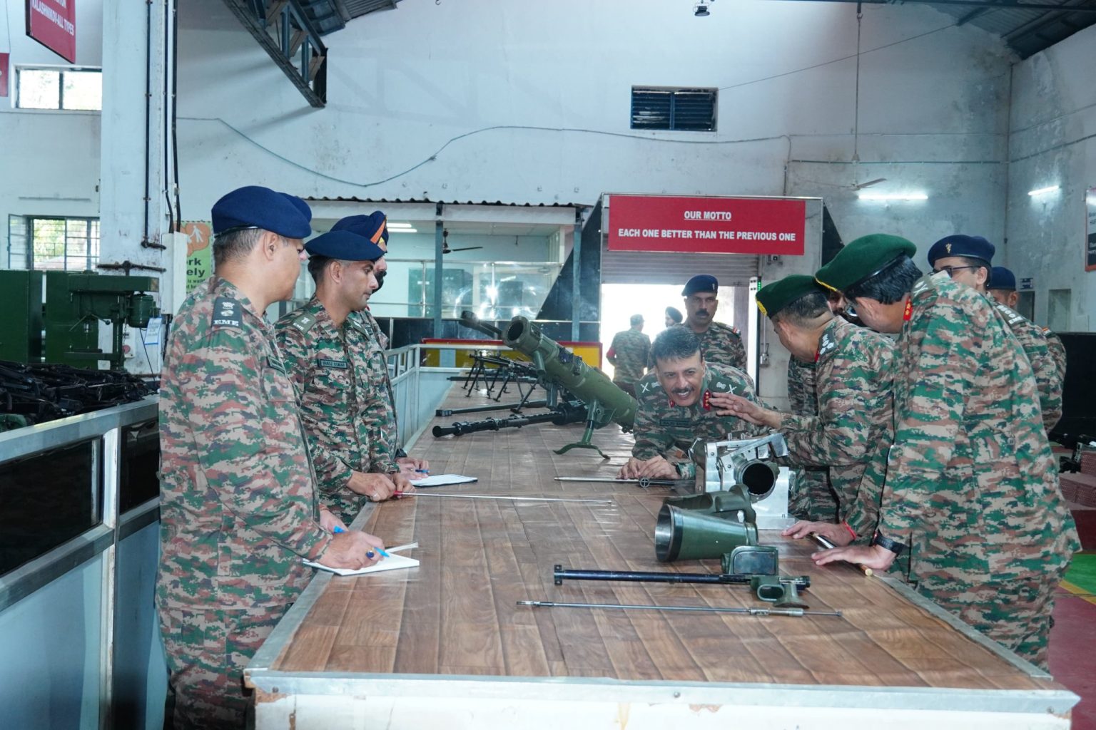 Lt Gen Rajiv Kumar Sahni Reviews Innovation-Driven Upgrades at 506 Army ...