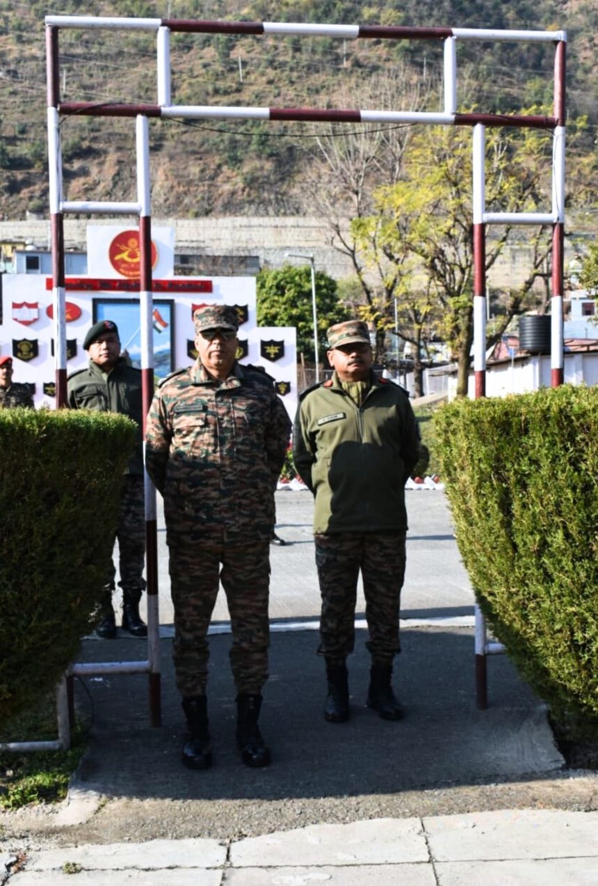Chief of Staff, White Knight Corps Reviews Security Situation in ...