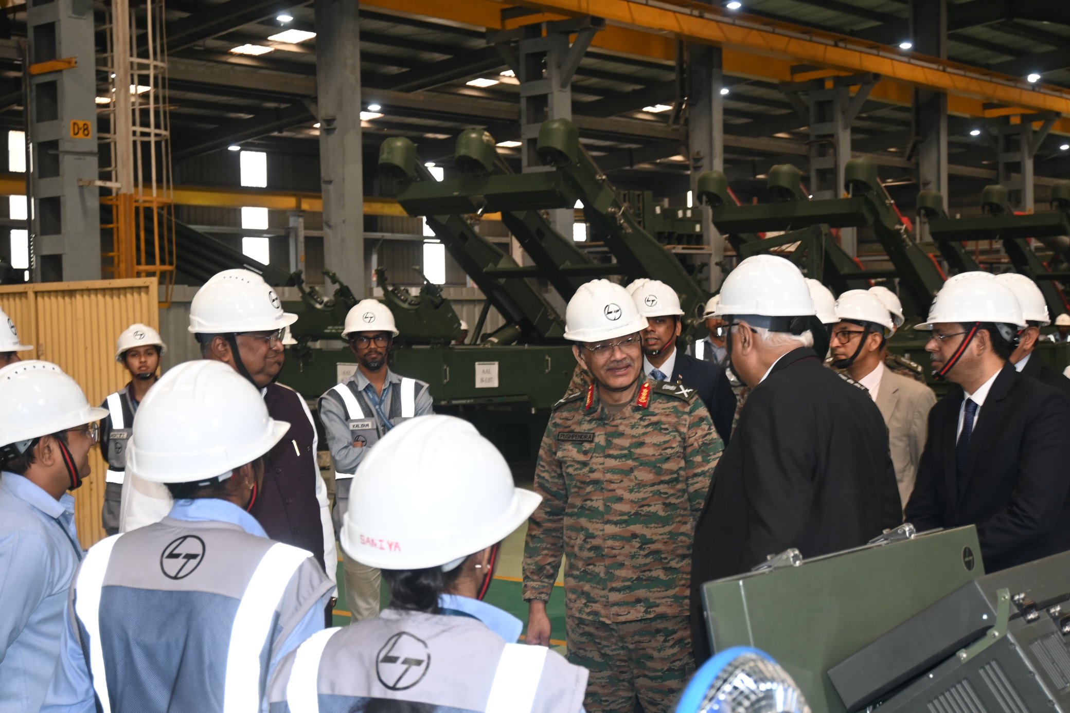 VCOAS Lt Gen Pushpendra Singh Visits L&T and Bharat Forge Defence ...
