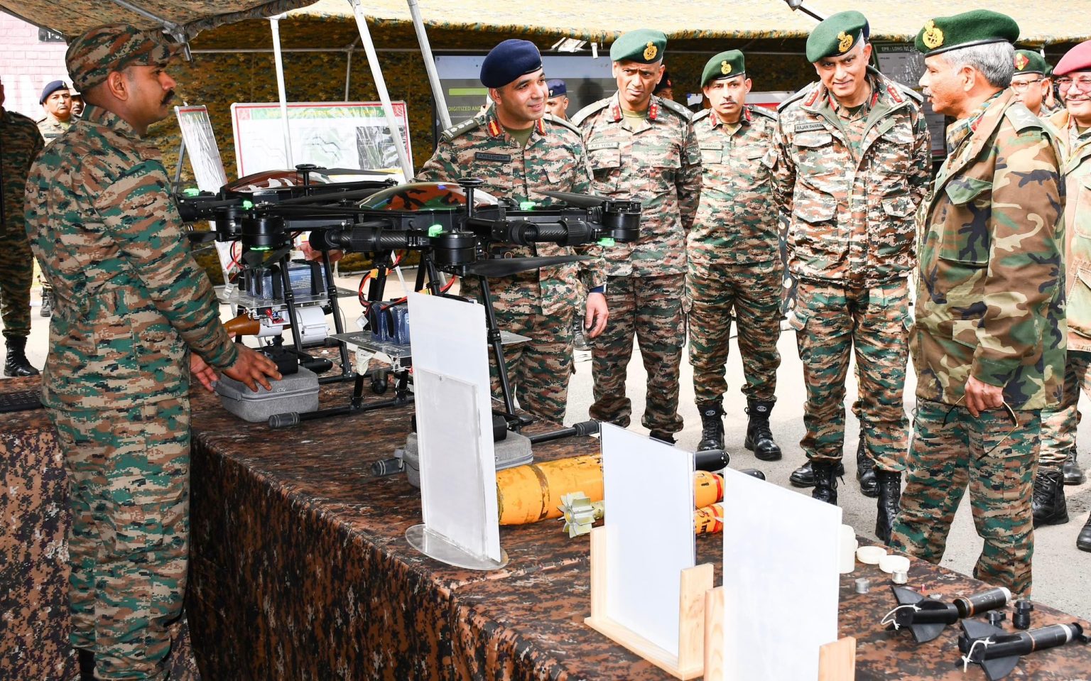 Lt Gen Manoj Kumar Katiyar Reviews Operational Preparedness of Tiger ...
