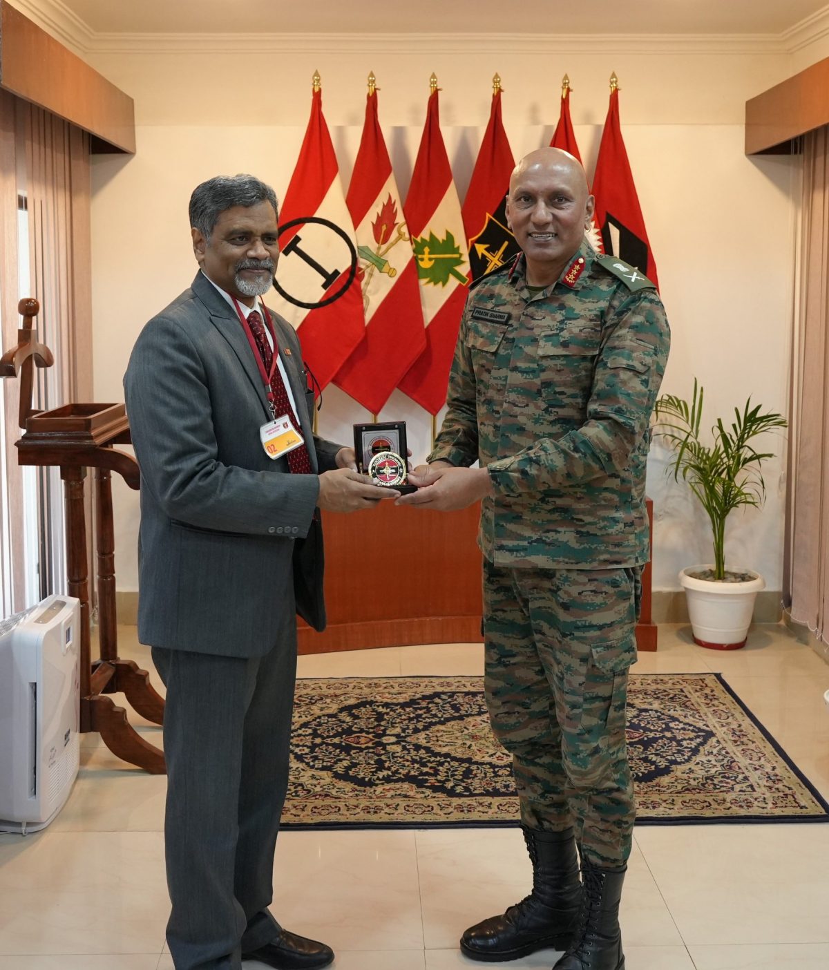 Lt Gen Pratik Sharma Engages Indian Defence Industry on Northern ...