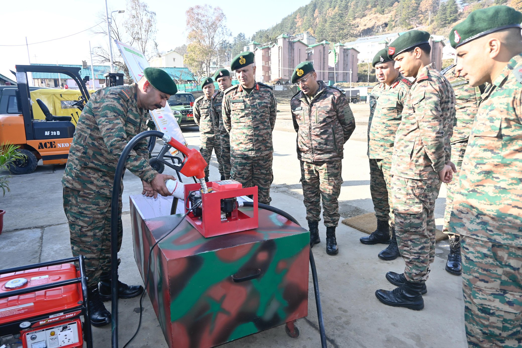 Maj Gen Naveen Mahajan Reviews Combat Readiness of Victory For Certain ...