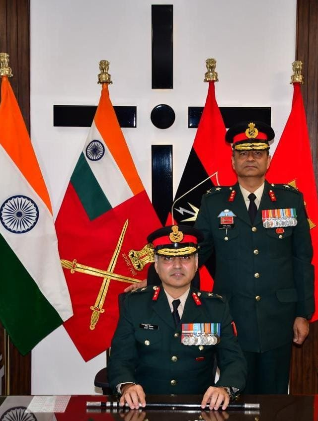 Maj Gen Rohit Teotia Assumes Command of Dot On Target Division