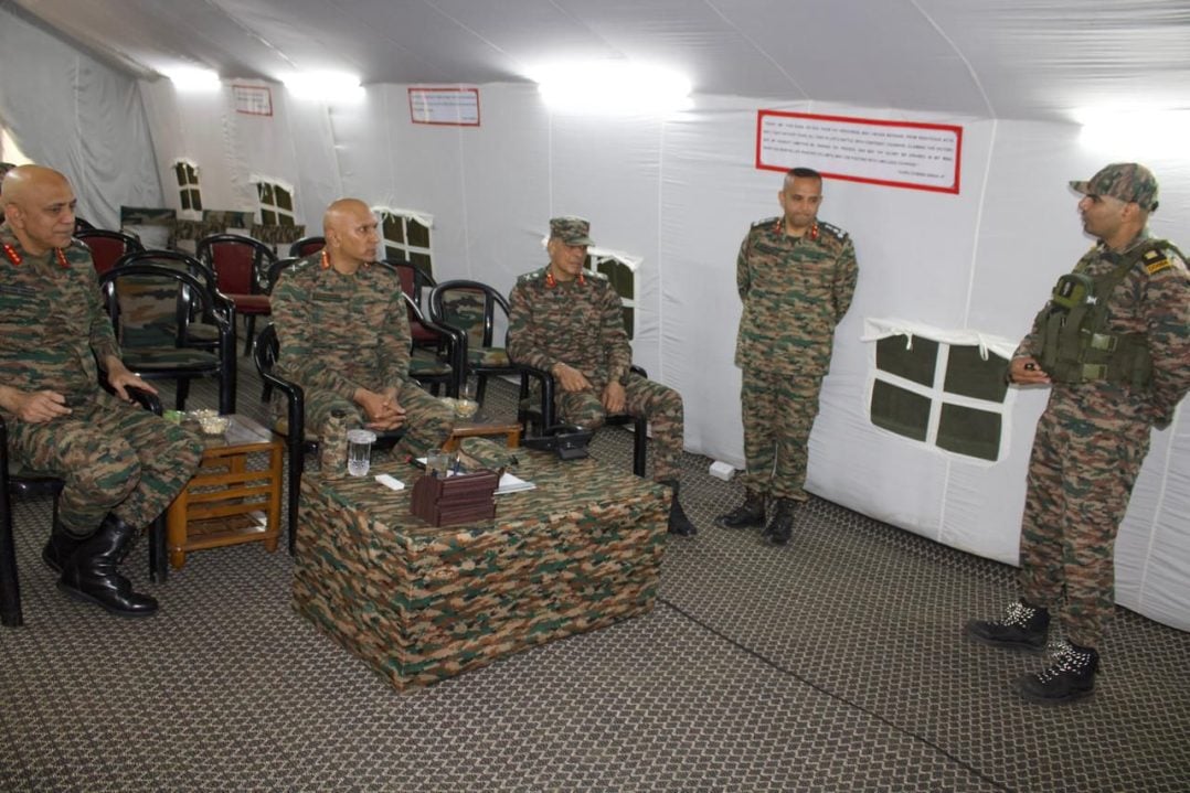Lt Gen Pratik Sharma Reviews Security Preparedness for Amarnath Yatra ...